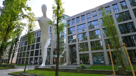 Global reinsurer sees highest quarterly results in four years